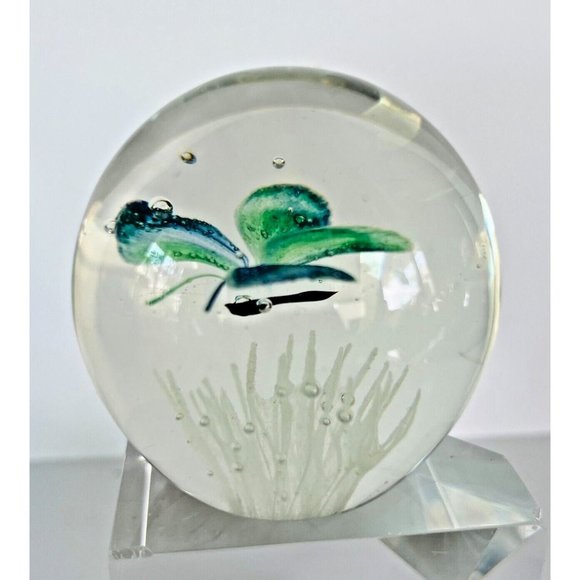 Dynasty Gallary | Accents | Vintage Dynasty Gallery Since 951 Round Art ...